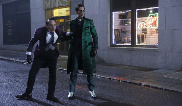 Gotham Finale Trailer: Check Out All The Characters' Flash-Forward ...