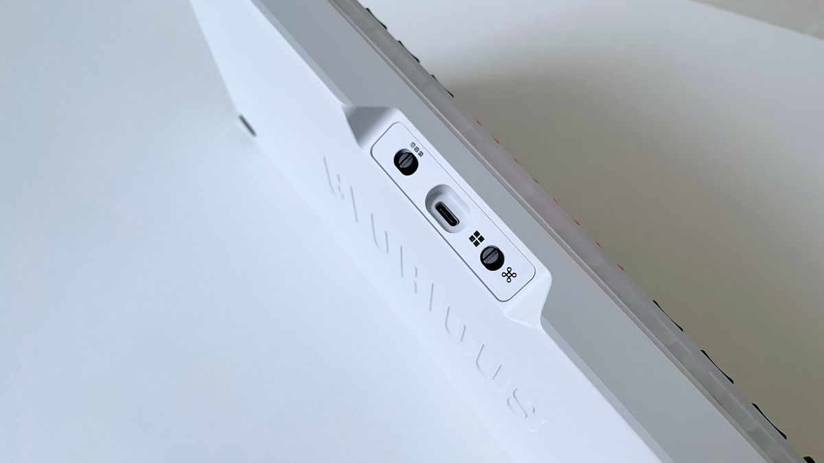 Glorious GMMK 3 review: This is the most customizable gaming keyboard ...