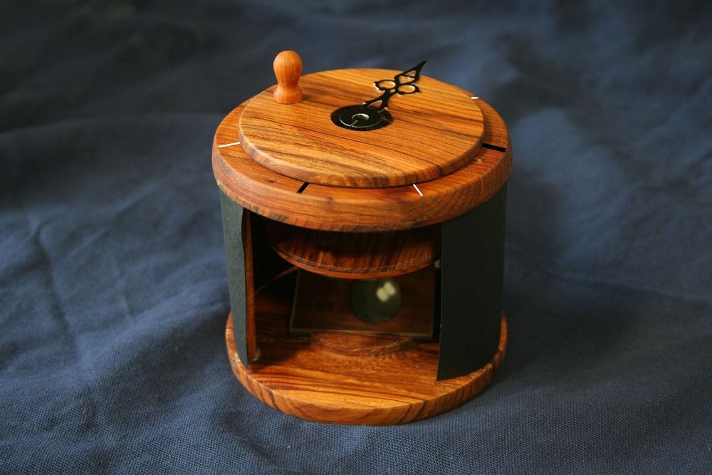 'Magic' Viking Sunstone Just Natural Crystal | Live Science