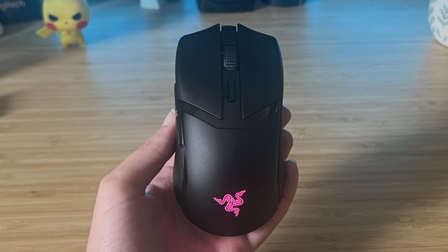 Razer's latest gaming mouse is a love letter to the OG Viper, and I ...