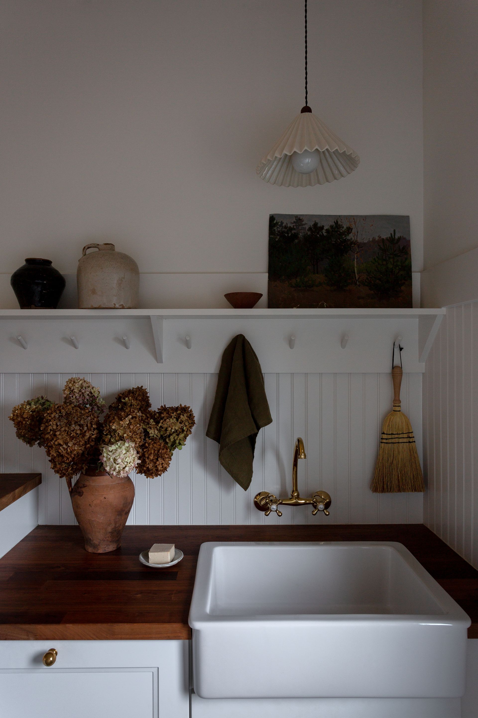 This Oregon farmhouse is the perfect, snug family home