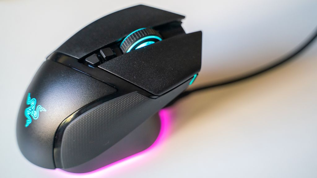 Razer Basilisk V3 Pro | TechRadar