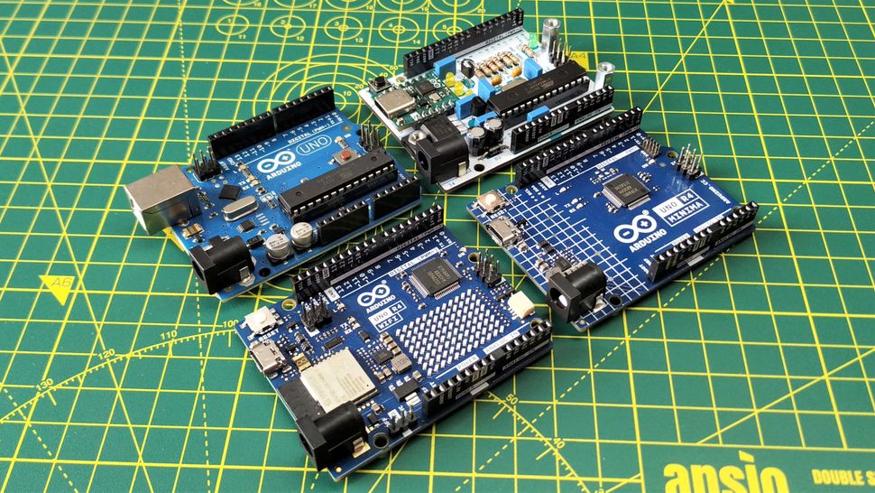 Arduino Uno R4 Review: The Maker’s Muse | Tom's Hardware
