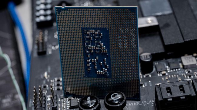 Intel's upcoming Arrow Lake desktop refresh detailed in new leak — Core ...