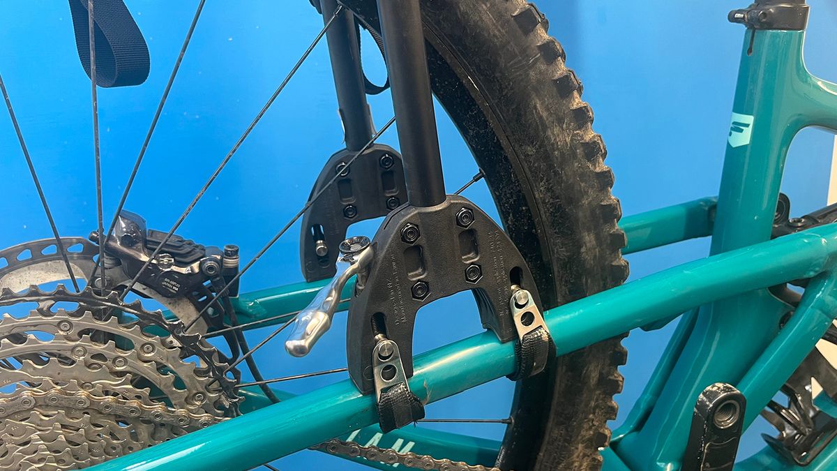 Aeroe Spider Rear Rack review | Bike Perfect