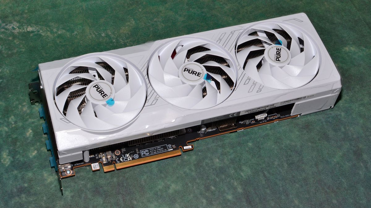 Sapphire RX 7700 XT Pure Review: Pretty but Expensive | Tom's Hardware