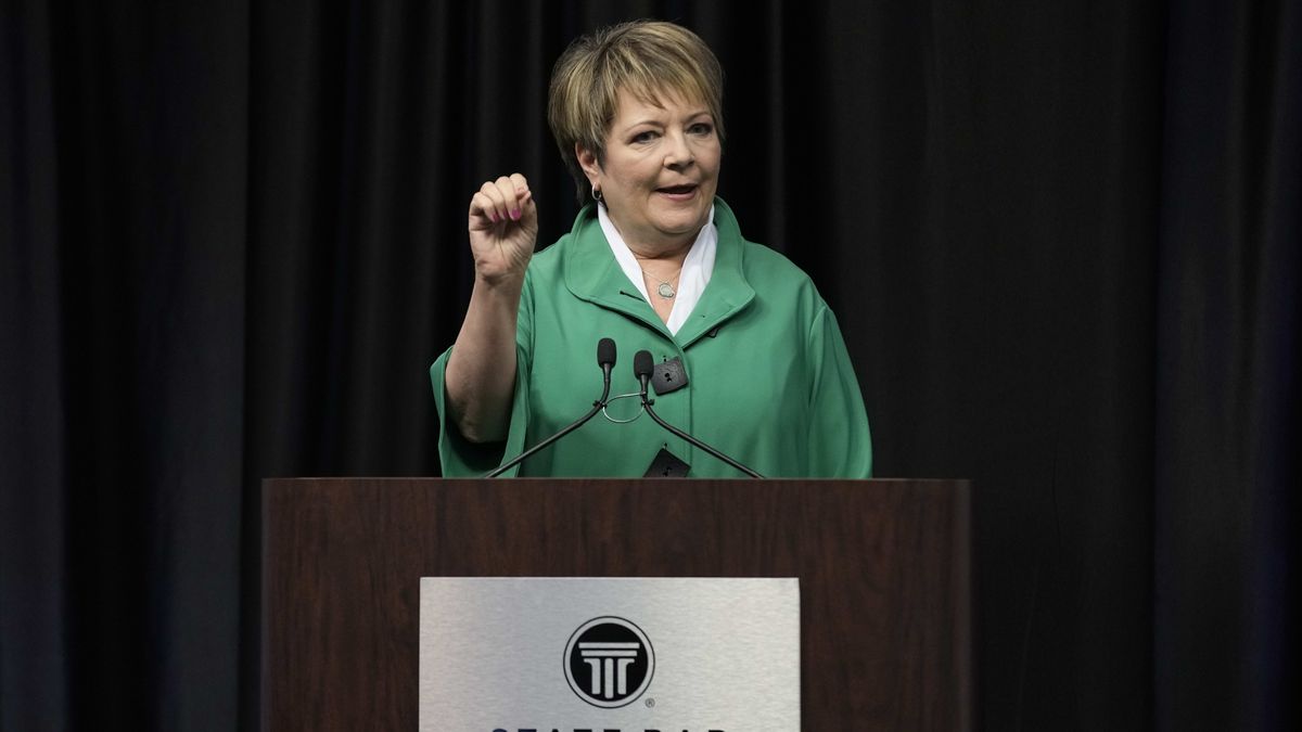 Janet Protasiewicz wins, flipping Wisconsin Supreme Court to liberal ...