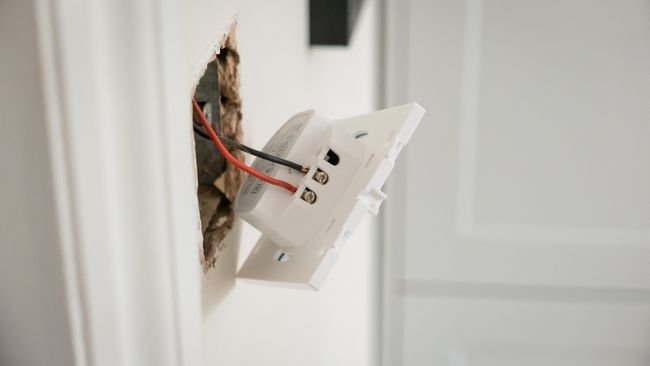 How to install a wired smart light switch | TechRadar