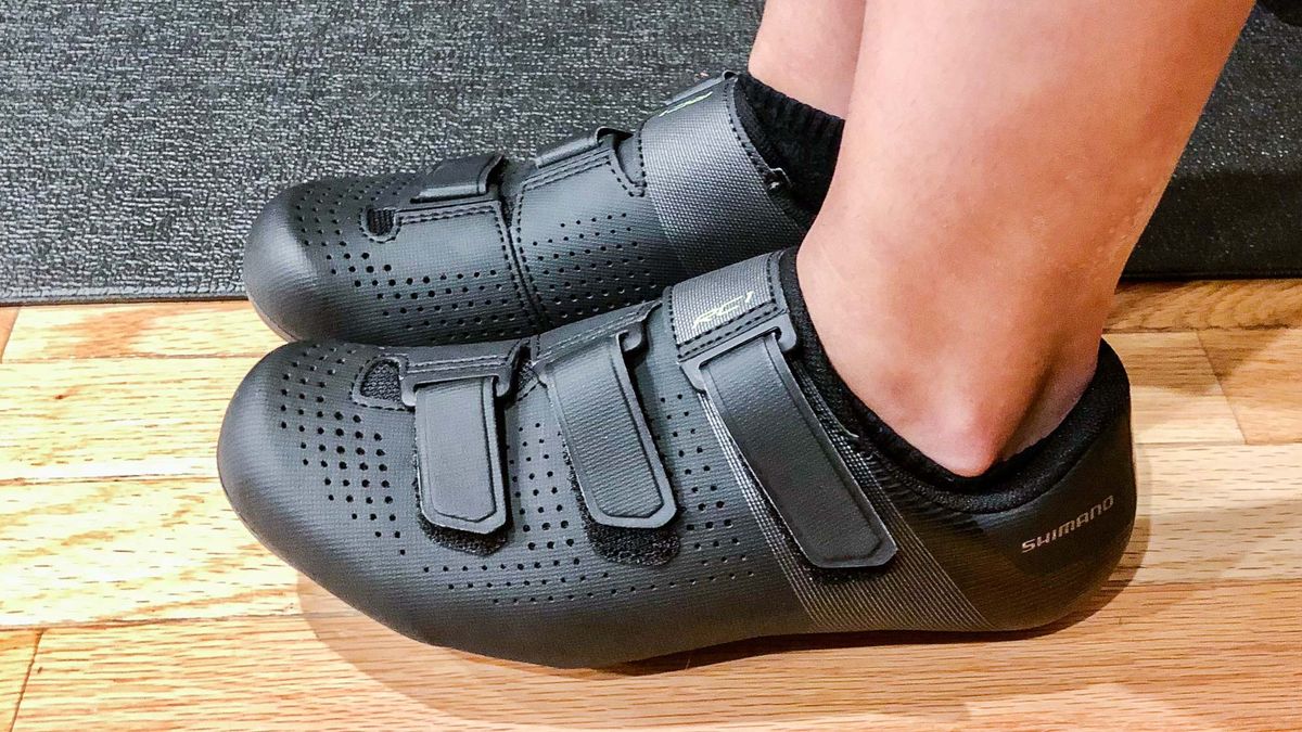 Shimano RC1 cycling shoes review | Tom's Guide