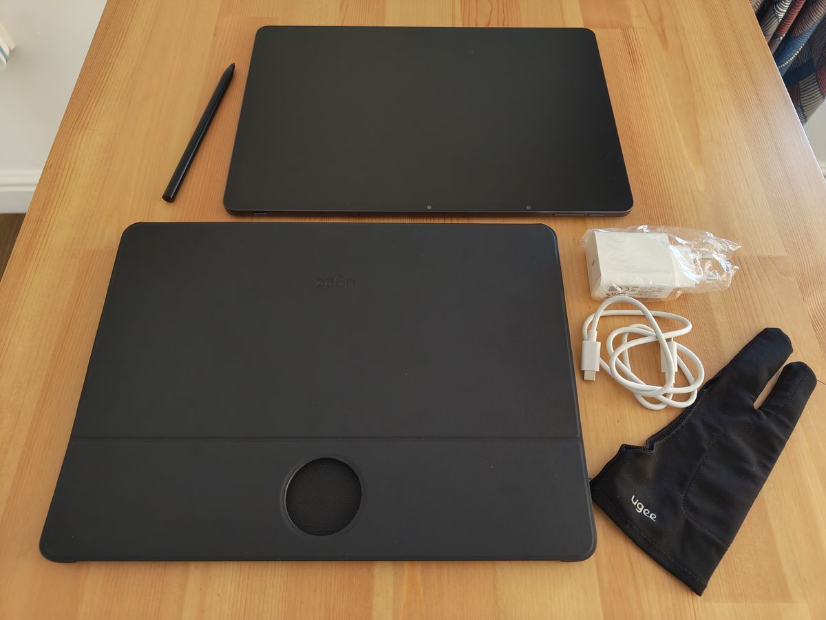 Ugee UT3 review: one of best budget Android drawing displays | Creative ...