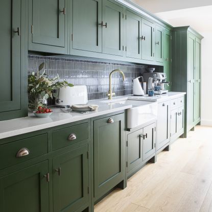 What is an I-shaped kitchen layout? | Ideal Home