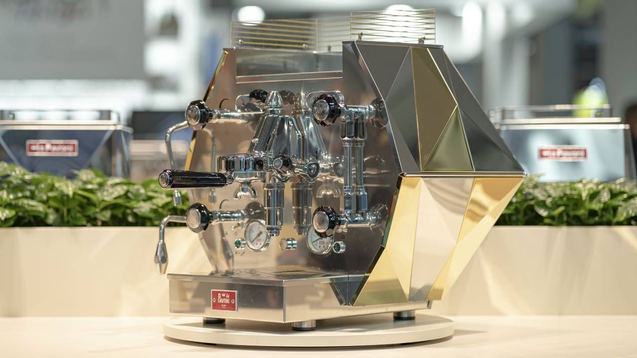 The Smeg La Pavoni Diamantina is the fanciest coffee machine I’ve ever ...
