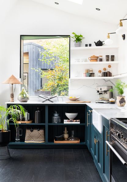 14 kitchens without wall cabinets that still have storage | Livingetc