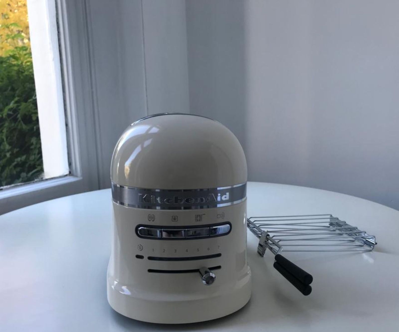 KitchenAid Pro Line 2-Slice Toaster: the best I've tested | Homes and ...