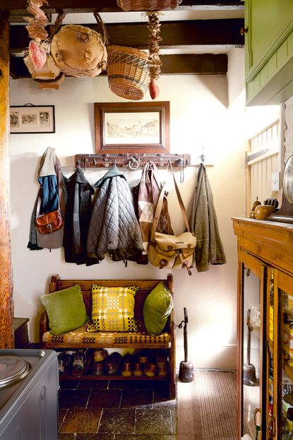 Real home: a traditional Welsh cottage gets a vintage transformation ...