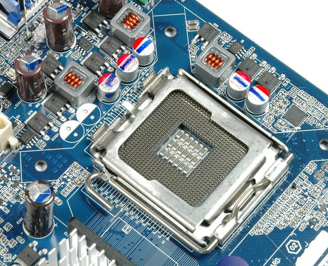 Intel Desktop Board DG45ID - G45 And GeForce 9400: Integrated Chipsets ...