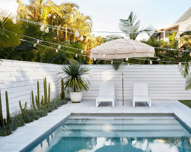 Pool deck ideas: 11 looks for surrounding a swimming pool | Gardeningetc