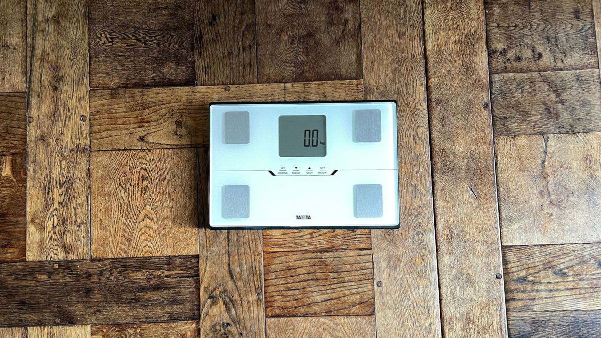 Tanita BC-401 Smart Scale Review | Coach