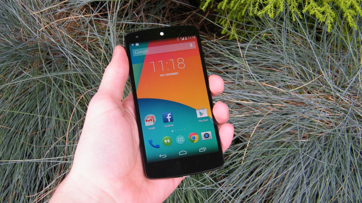 Nexus 5 now a mega bargain as retailer slices 16GB model down to £240 ...