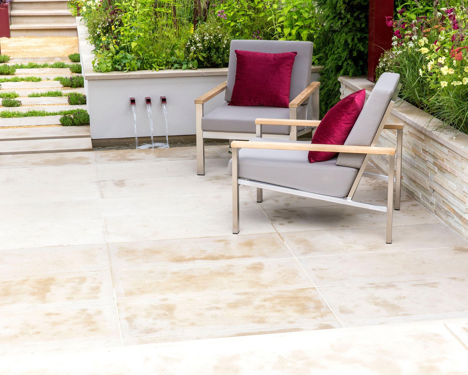 Paving ideas: 24 beautiful looks for your patio or paths | Gardeningetc