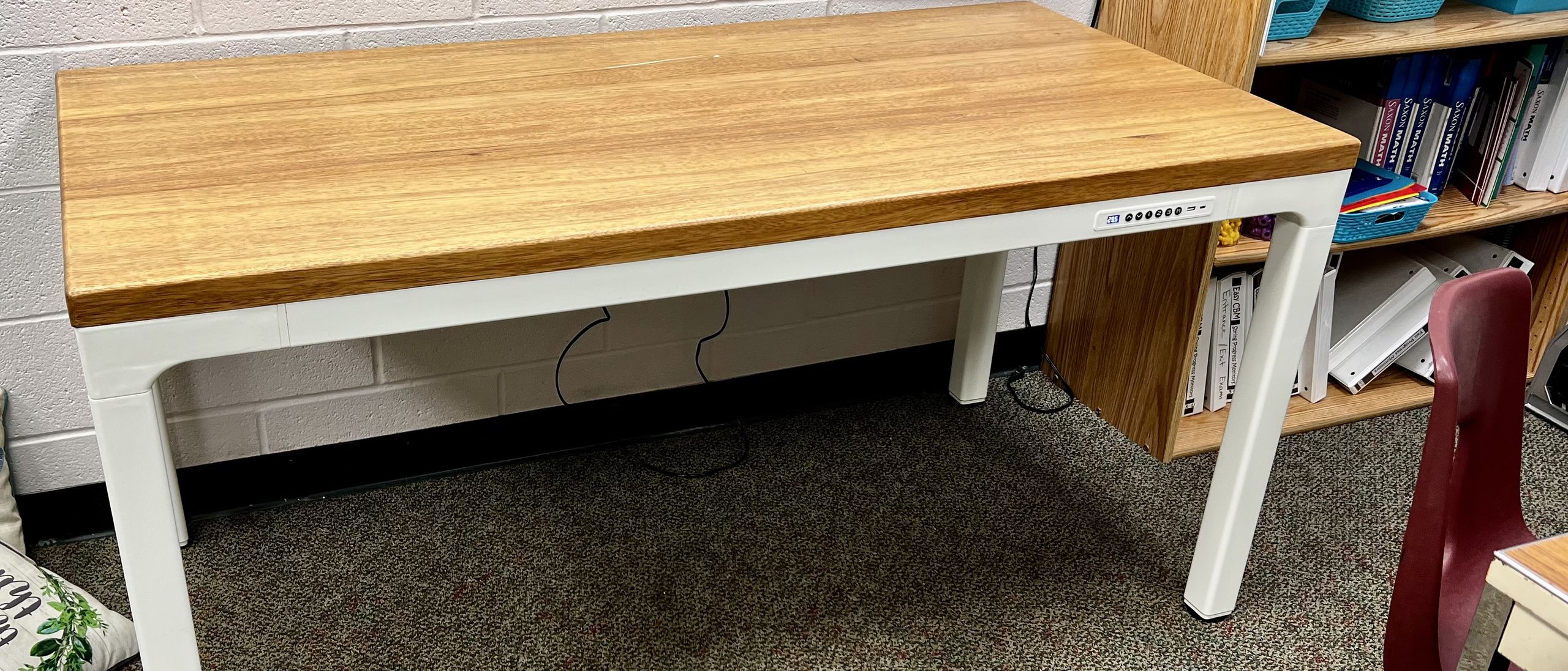 LiftSync Quad Pro electric standing desk review | TechRadar