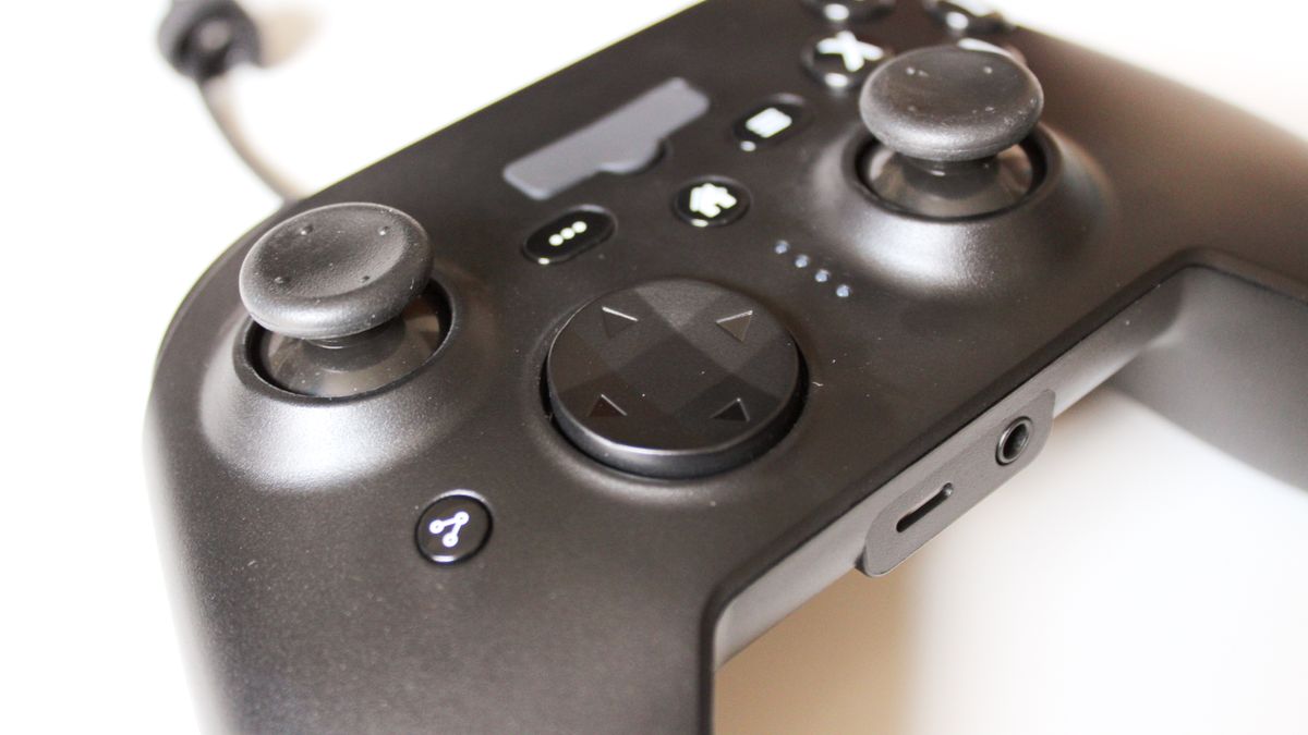 RiotPWR Cloud Gaming Controller for iOS review: Potent iPhone gaming ...