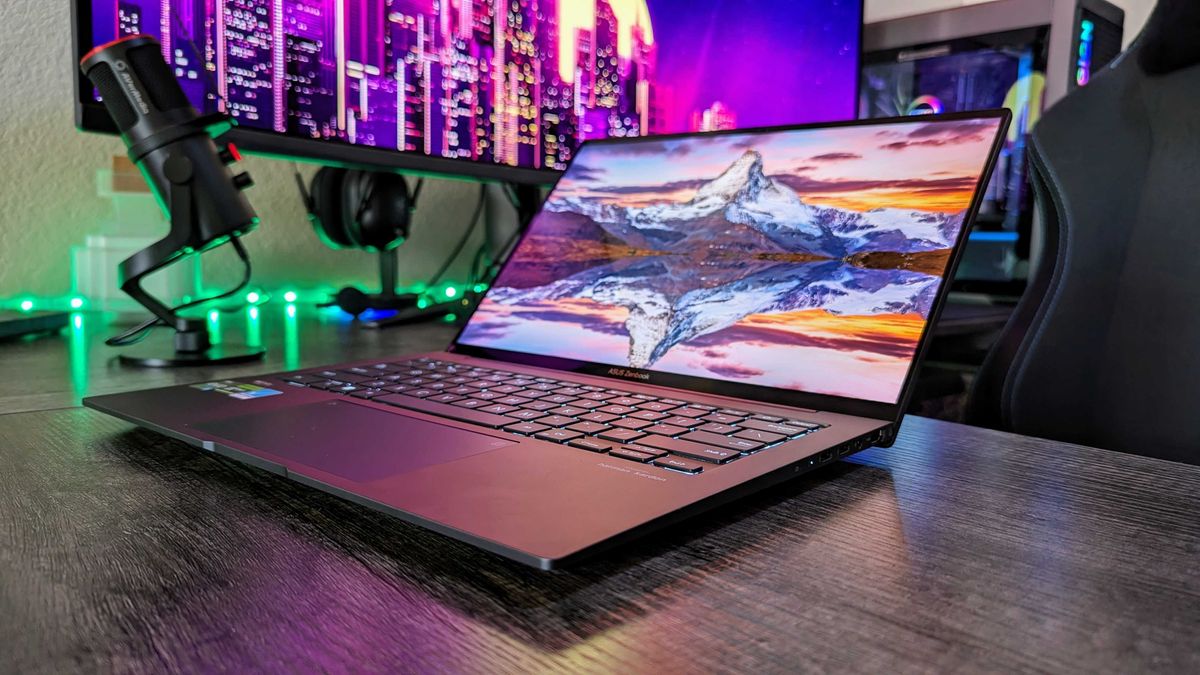 Best PCs for Adobe Creative Cloud 2024: Handle Photoshop, Illustrator ...