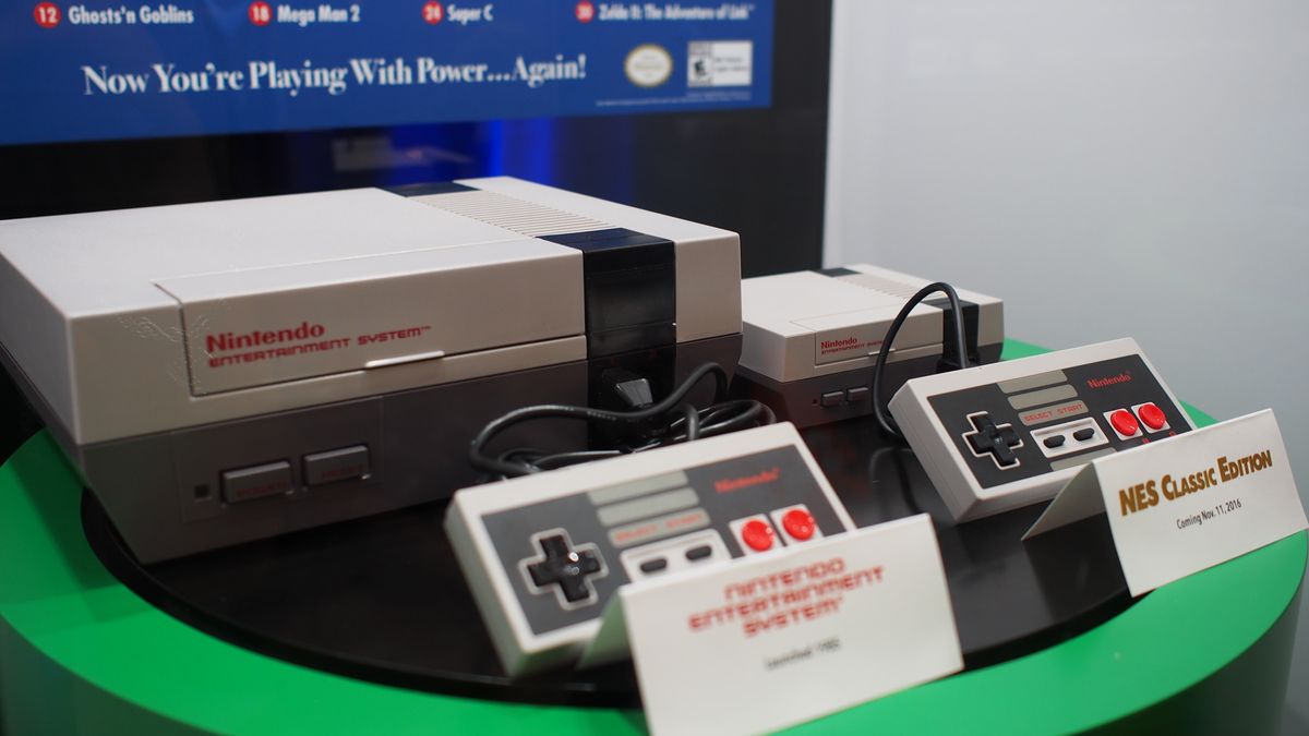 Here's what the mini Nintendo NES Classic Edition looks like in the ...