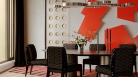 This Lighting Hack Gives Your Ceiling a Parisian Chic Look | Livingetc