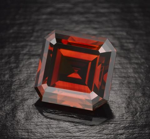 Mysterious, Rare Red Diamond on Display | Live Science