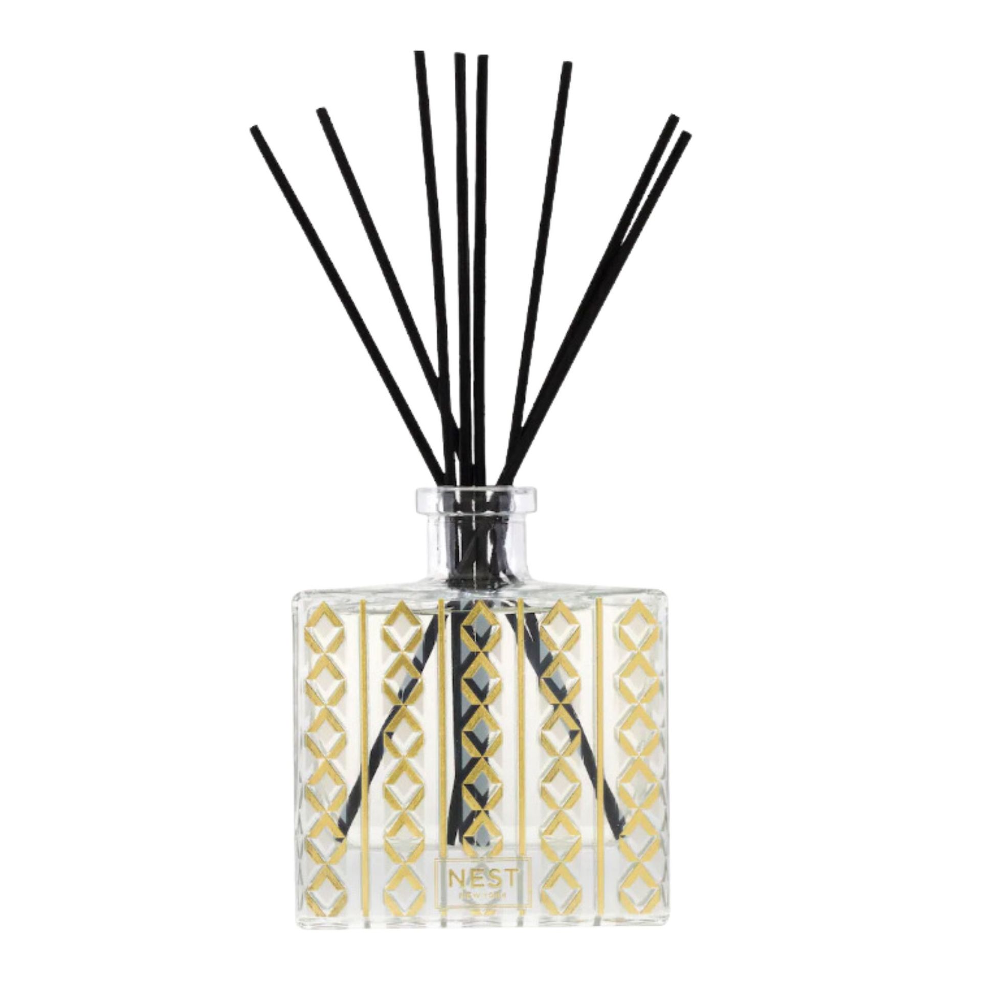 15 of the best Christmas reed diffusers for the holidays | Real Homes