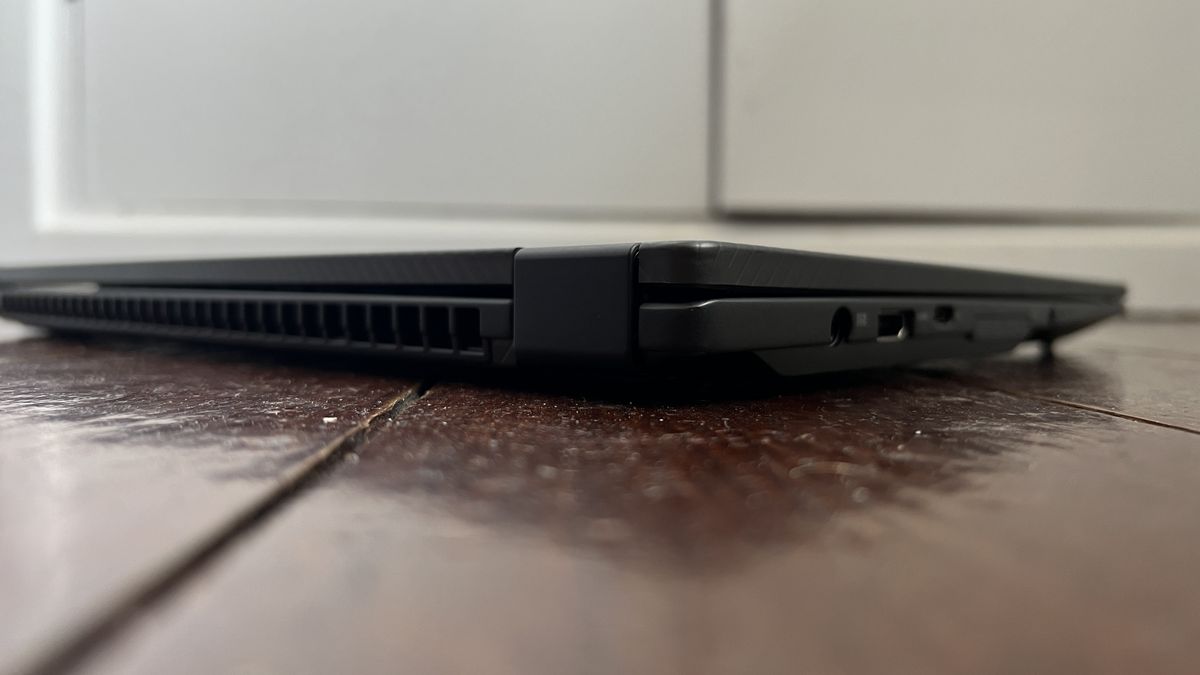 Asus ROG Flow X16 review: A pricey game changer | Laptop Mag