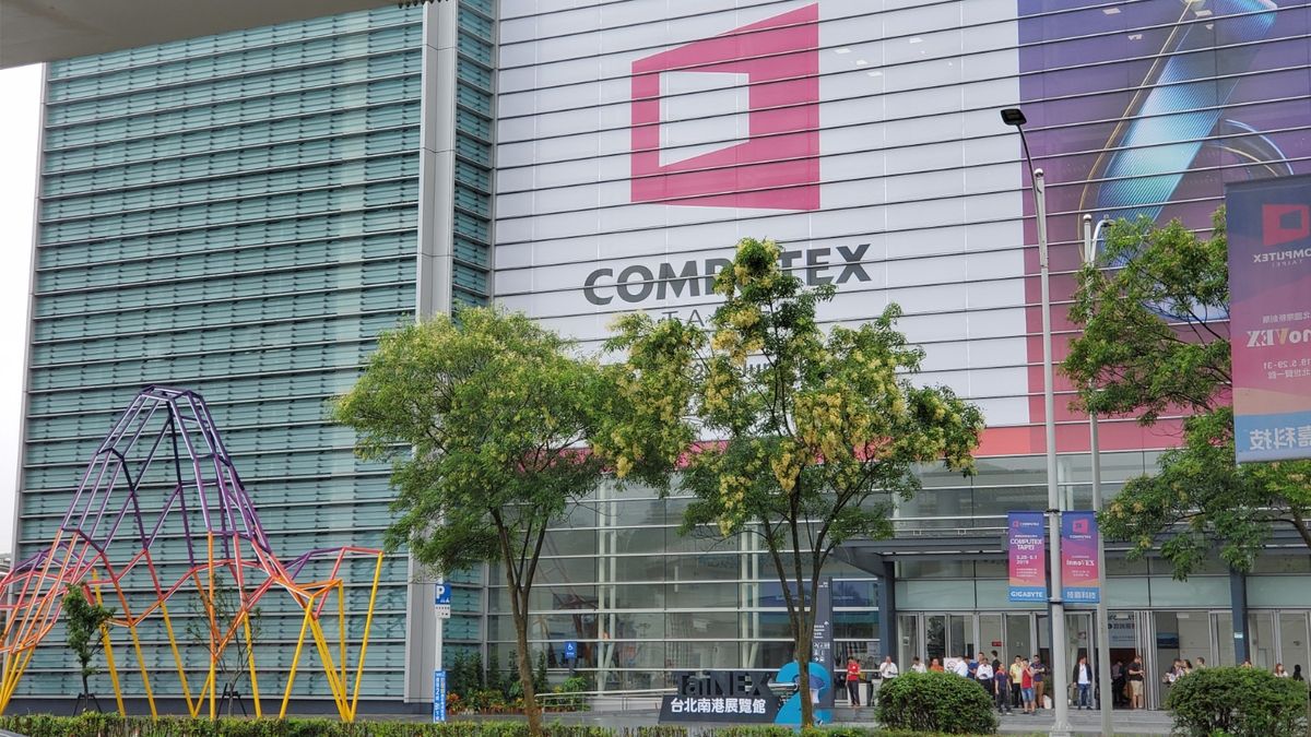 Computex 2019 Day 2 Wrap-Up: Chilling With Ice Lake, Cooler Master, and ...