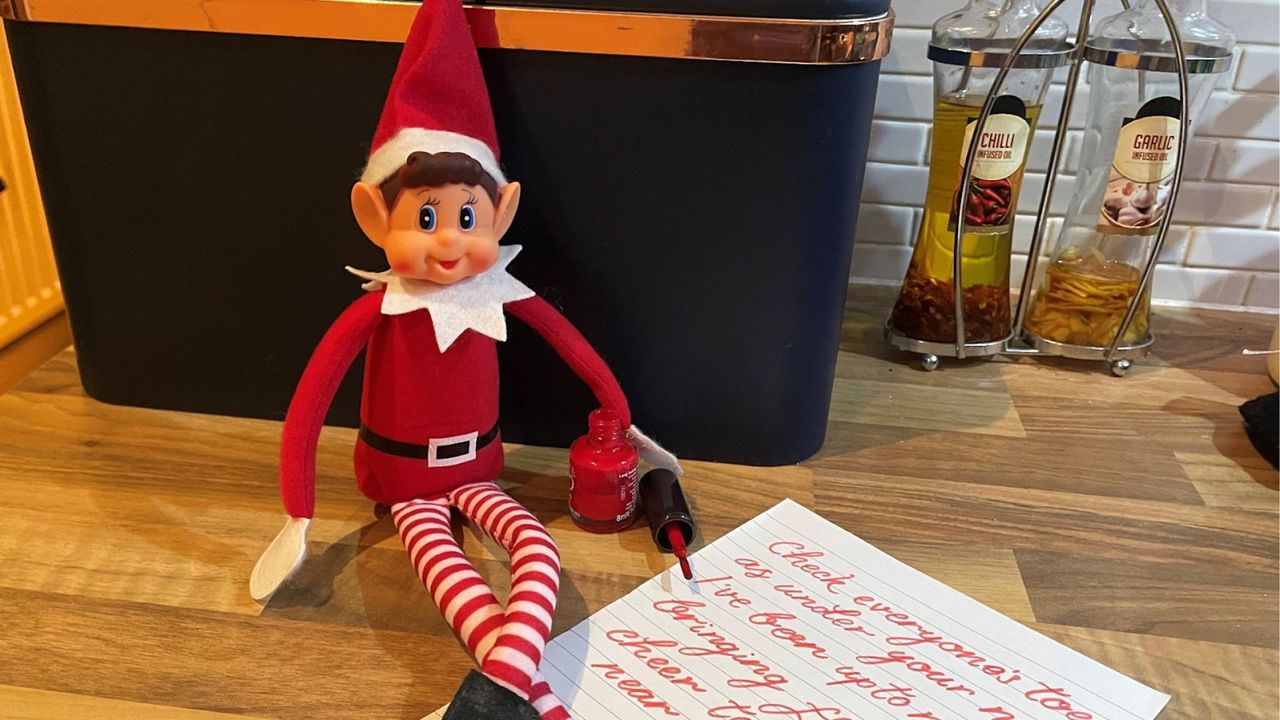 40 naughty Elf on the Shelf ideas that are so easy to copy for ...