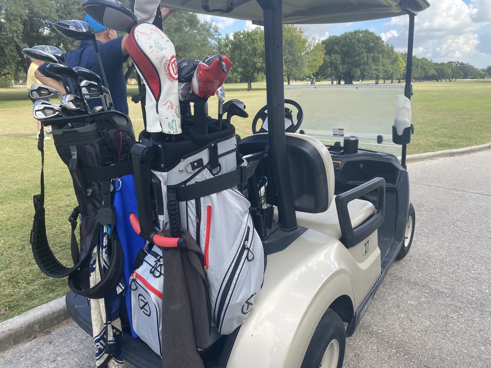 Zero Friction Wheel Pro Pushcart Bag Review | Golf Monthly