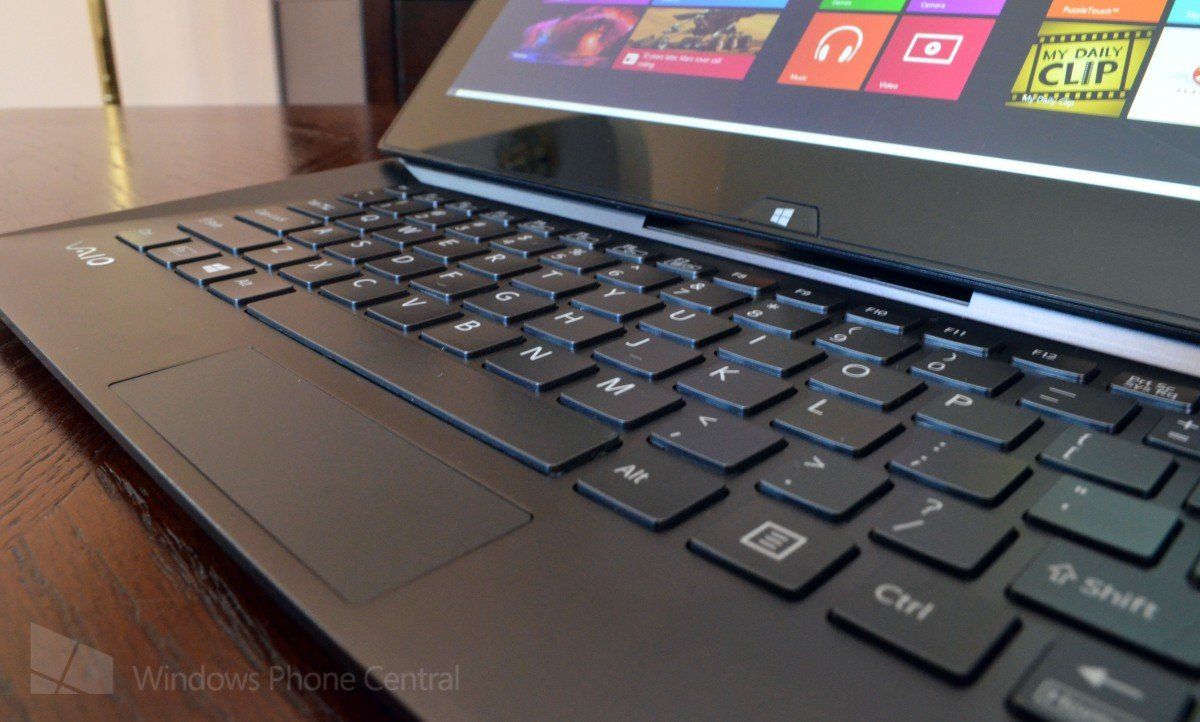 Review: Sony's Duo 13 Windows 8 Hybrid - A visual artist's best friend ...