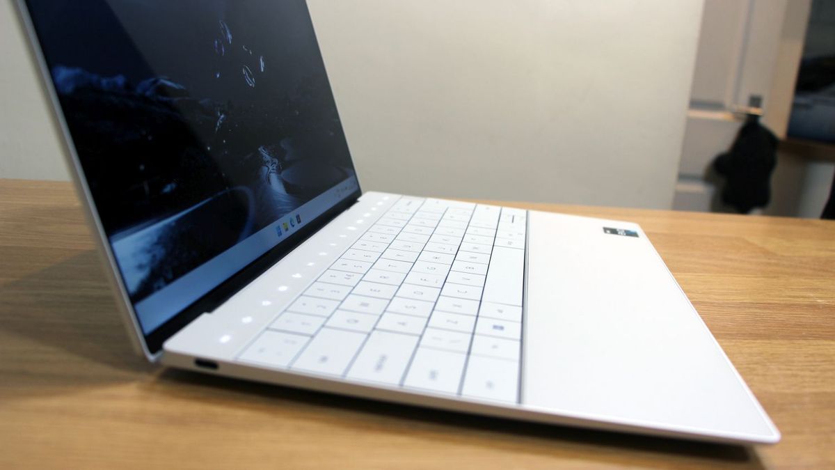 Dell XPS 13 Plus review: Stylish & slim, but lacking stamina | Live Science