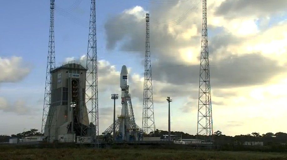 Rocket Launch Photos: Europe's 1st Earth-Watching Sentinel Satellite ...