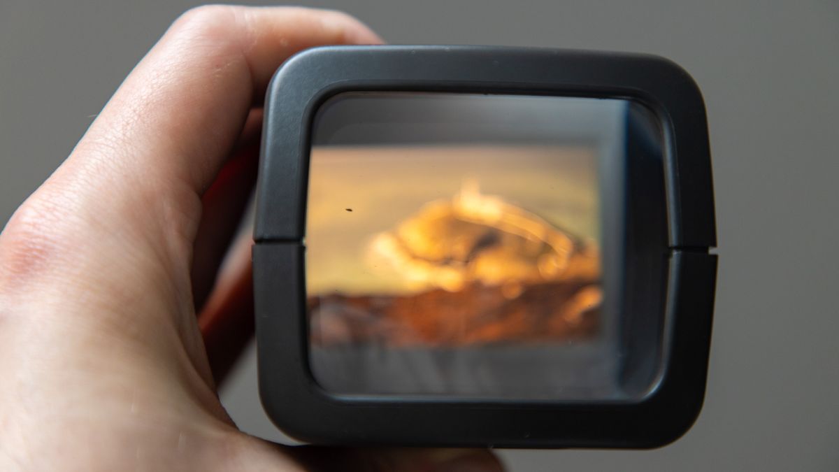 Kaiser Diascop Mini 3 Slide Viewer review | Digital Camera World
