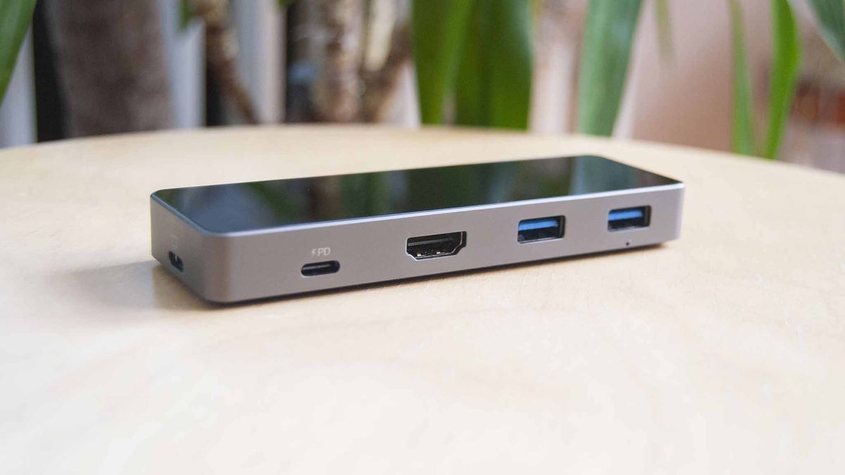 DockCase 7-in-1 USB-C Visual Smart Hub review: A sleek hub with built ...