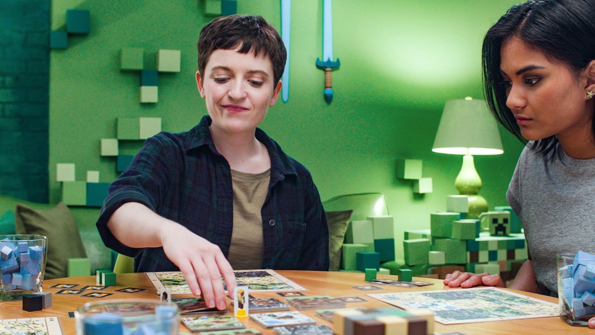 Minecraft becomes a board game this fall with Minecraft: Builders and ...