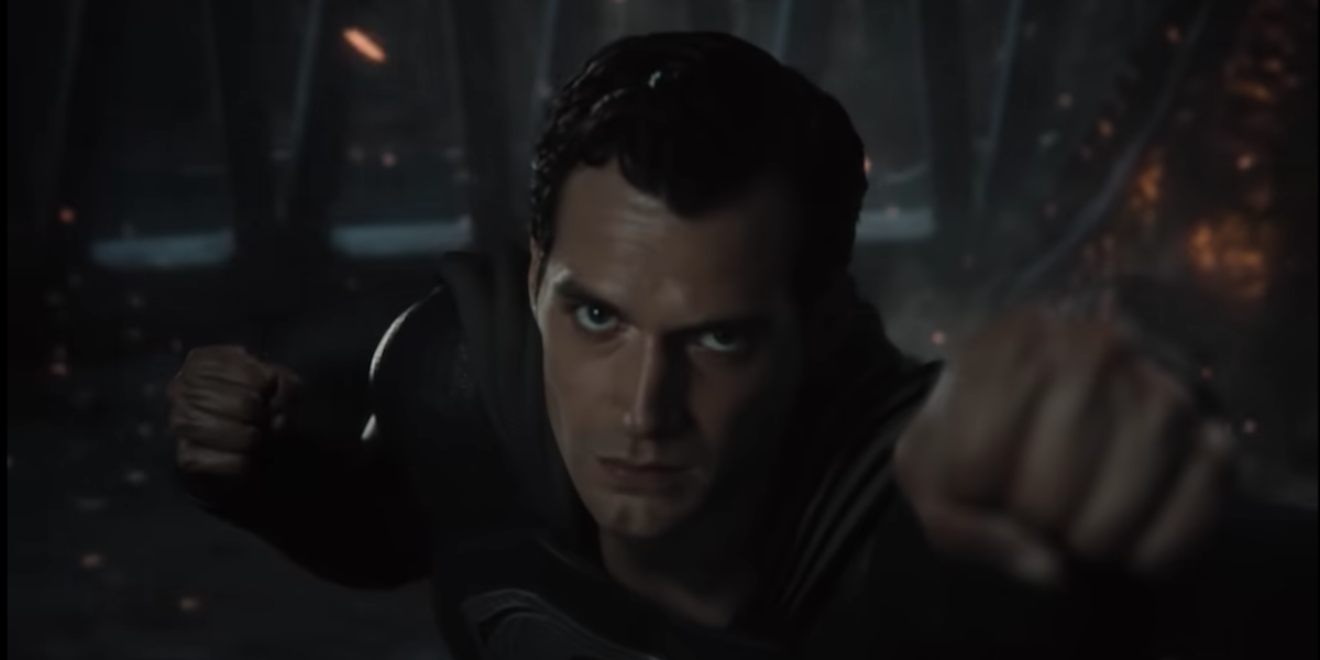 Zack Snyder Has A Message For The Restore The SnyderVerse Fans After ...