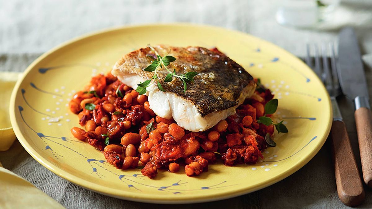 Hake with smoky beans recipe - Good To | Dinner Recipes | GoodtoKnow