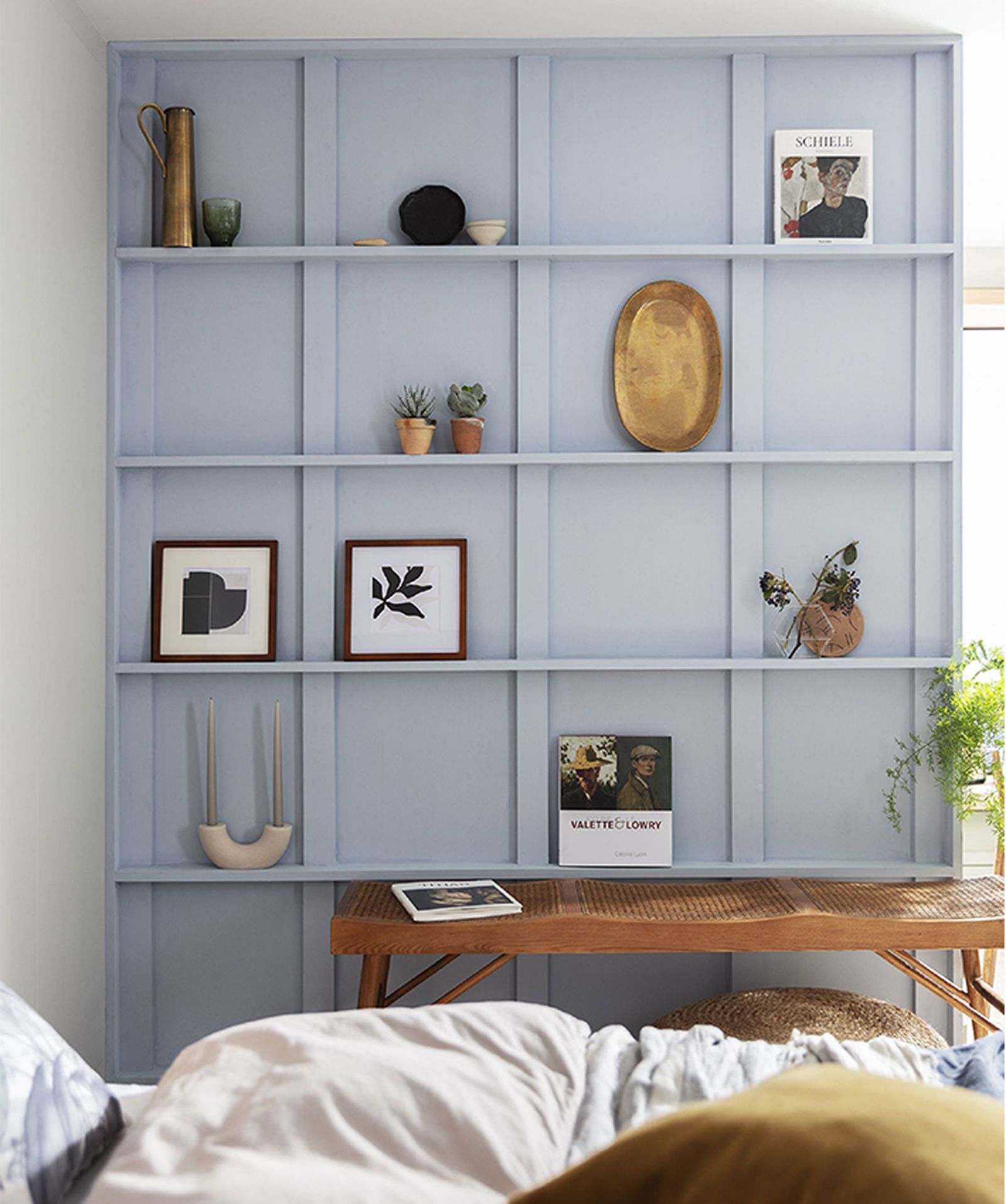 Bedroom shelving ideas: 10 stylish bedroom shelves | Homes and Gardens