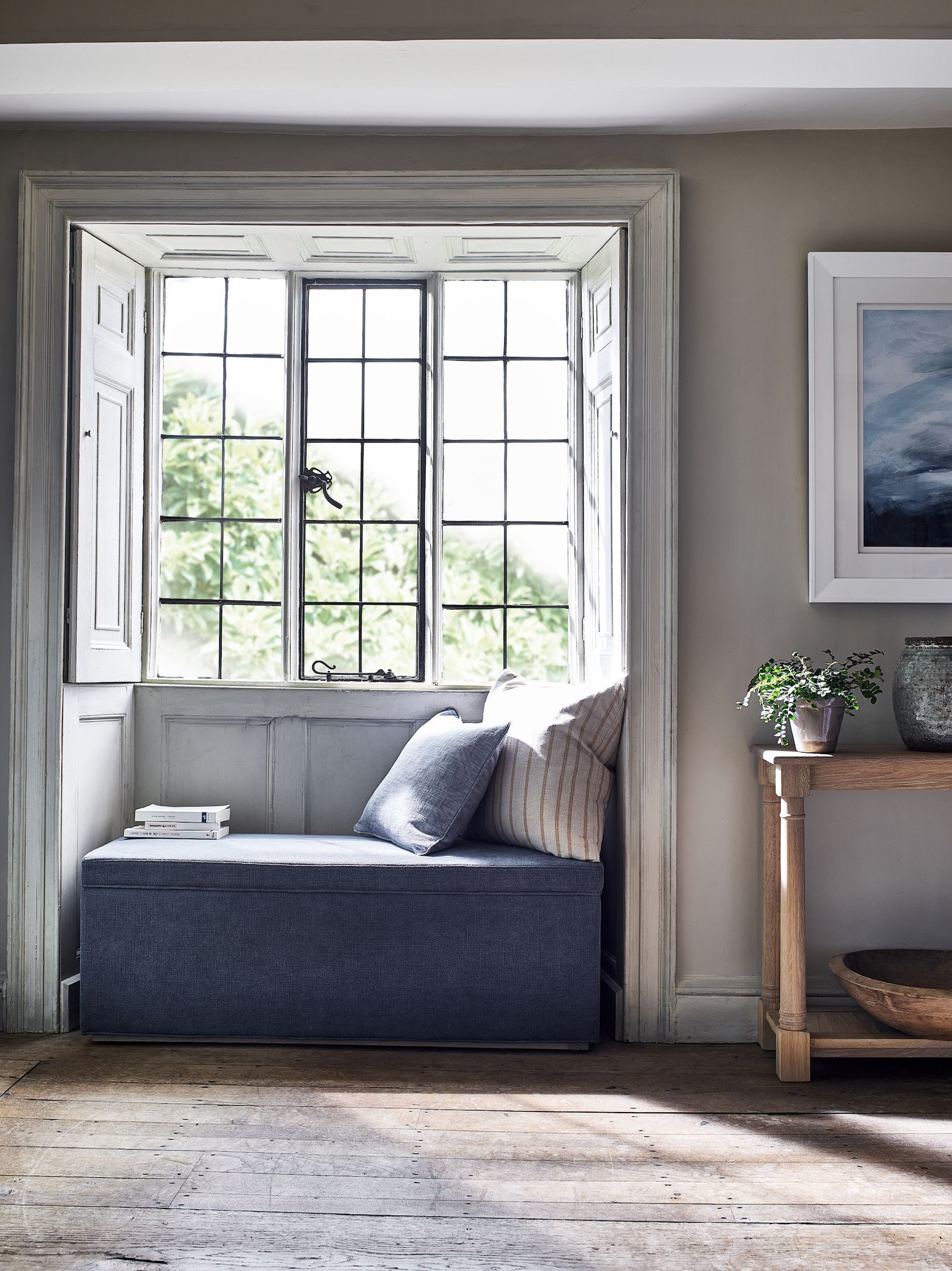 How to make the most of dead space in your living room | Homes and Gardens