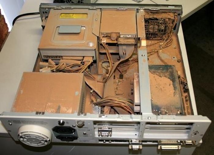 In Pictures: 40 Of The Dirtiest PCs You've Ever Seen | Tom's Hardware