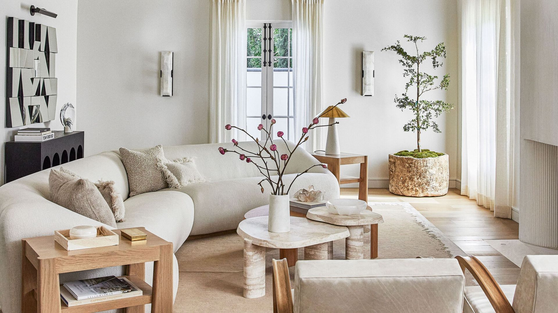 How to Achieve Transitional Style — 14 Designer Tips | Livingetc