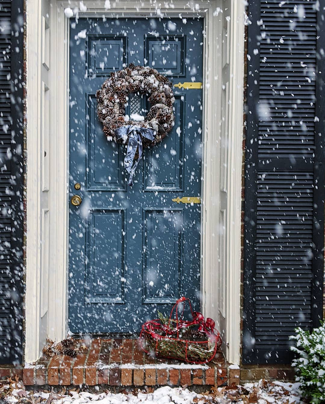 Vintage traditional holiday house tour: This might be the perfect ...