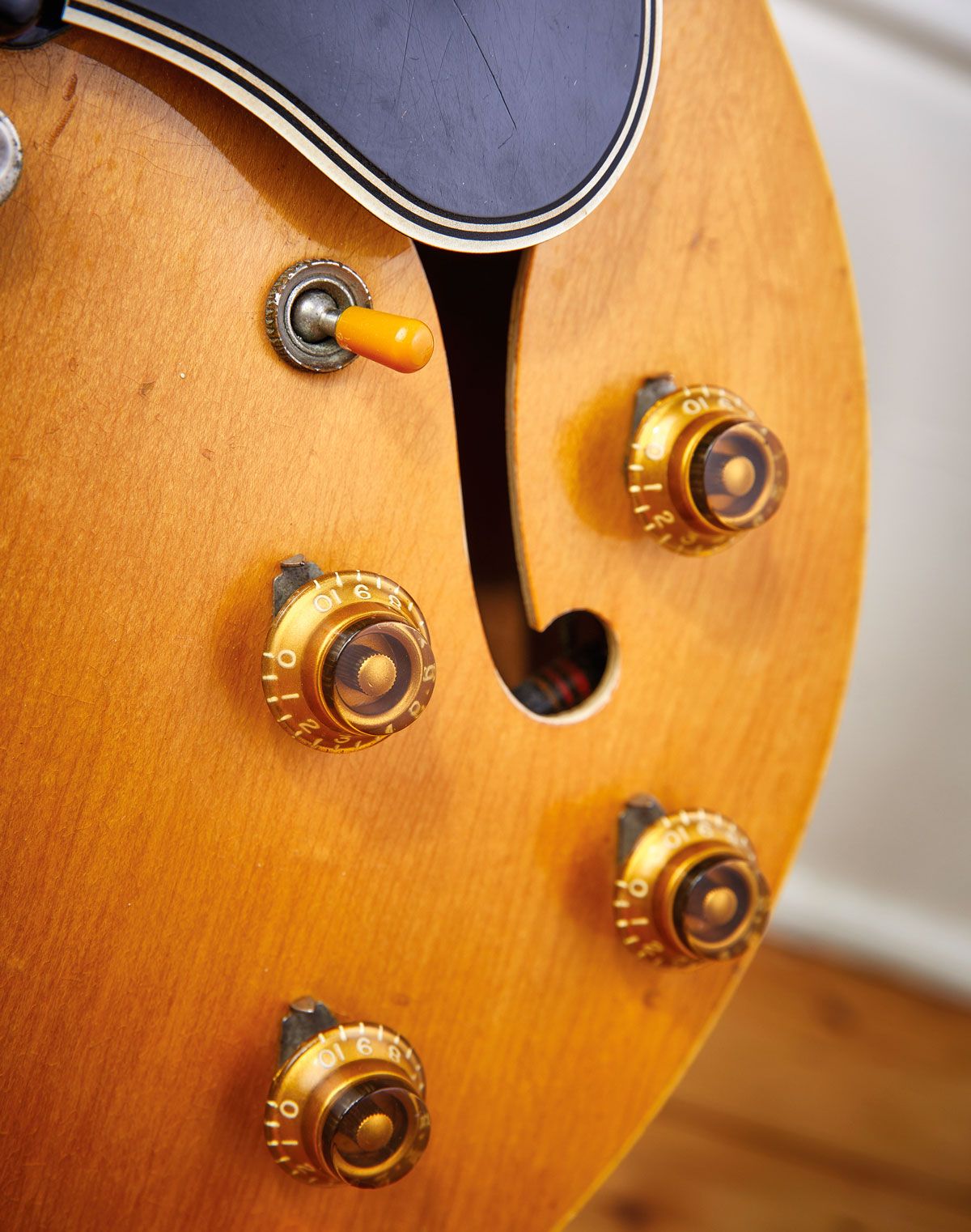 Gibson ES-330: the making of the iconic thinline semi-hollow | Guitar World