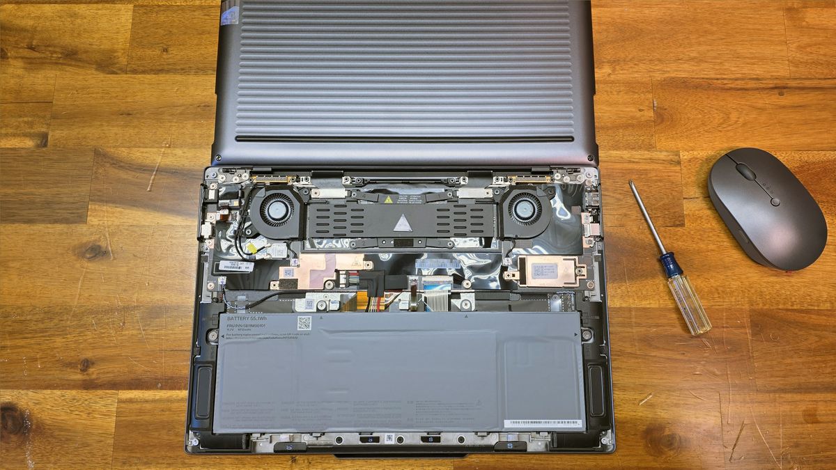 Lenovo Thinkpad X9 review: The prettiest business PC | Tom's Hardware